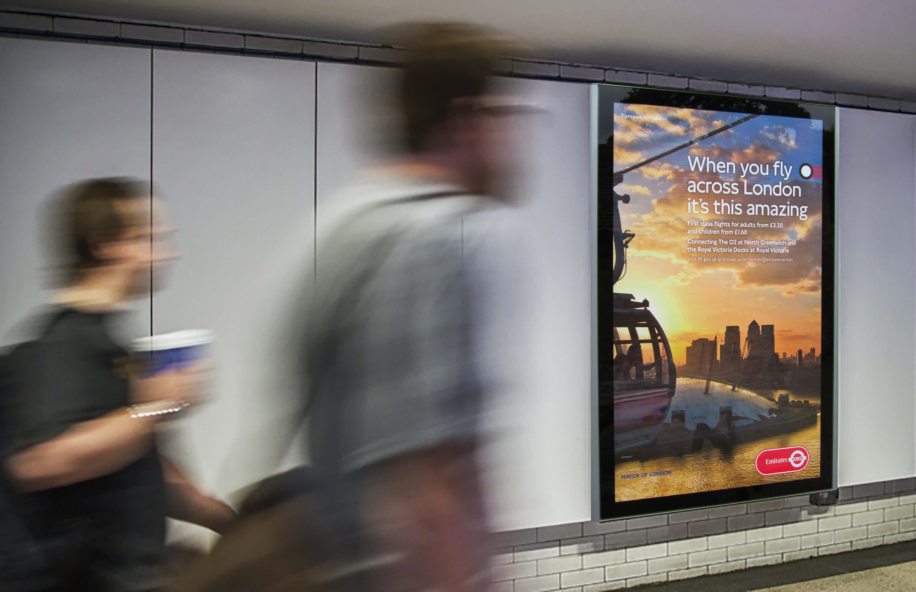 MK4 DRU | Information Display Cases | Trueform